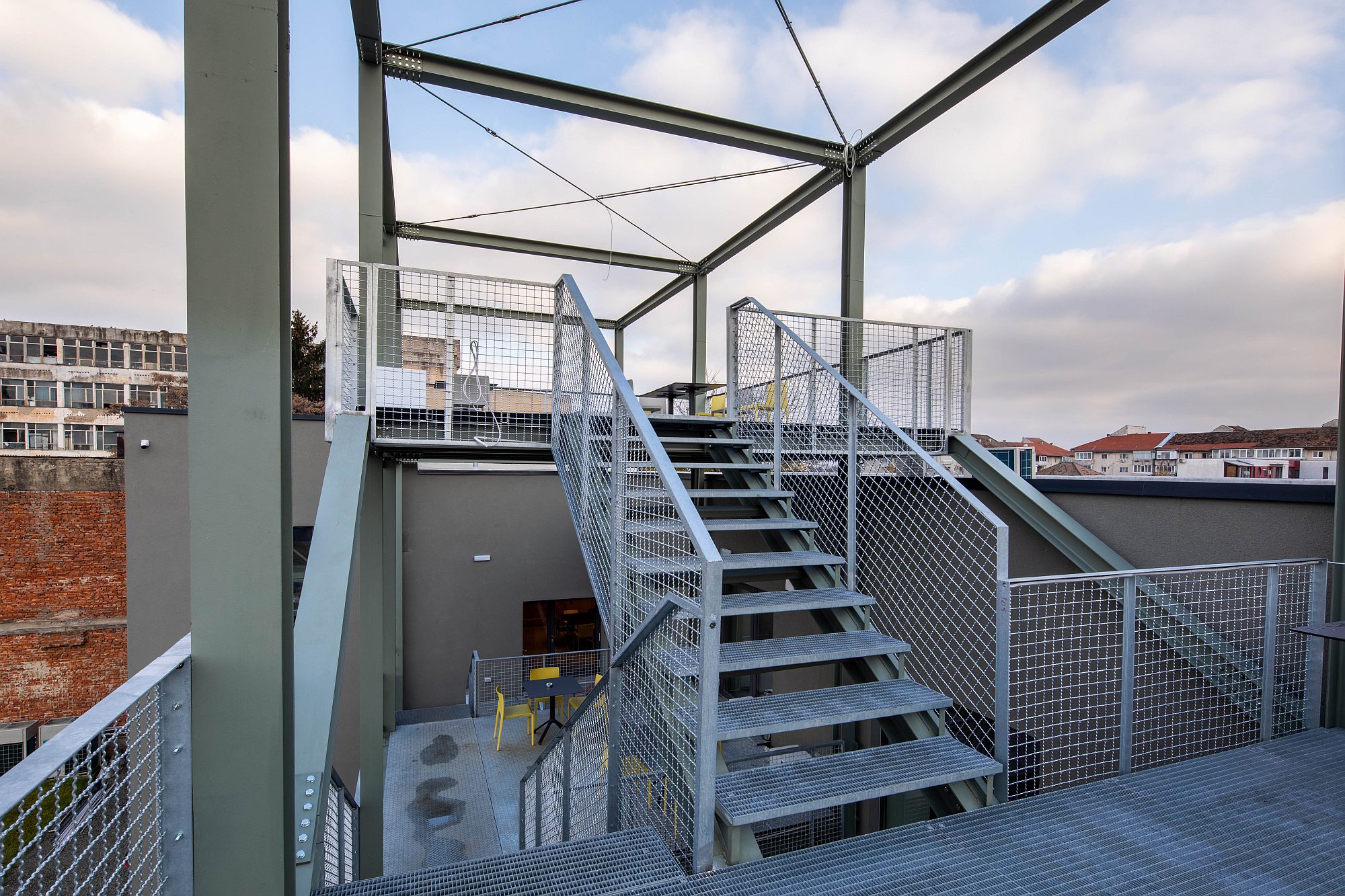 FABER. Independent Cultural and Production Center, Timișoara - e-zeppelin